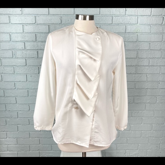 Vintage | Tops | Vintage White Front Ruffle Long Sleeve Blouse | Poshmark